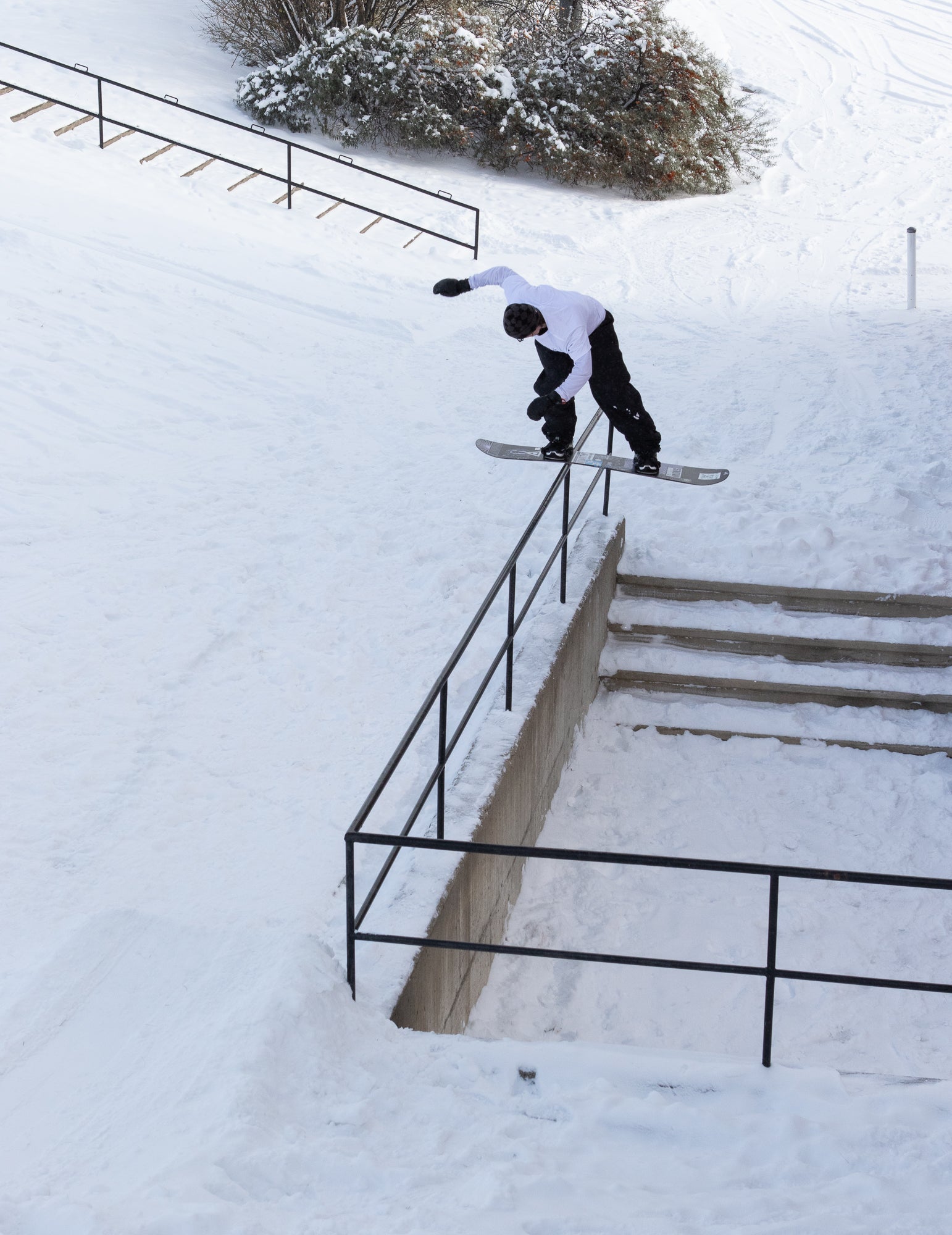 MAGIC TRICK TEASER | FINN WESTBURY & GREGOR ZED – King Snow