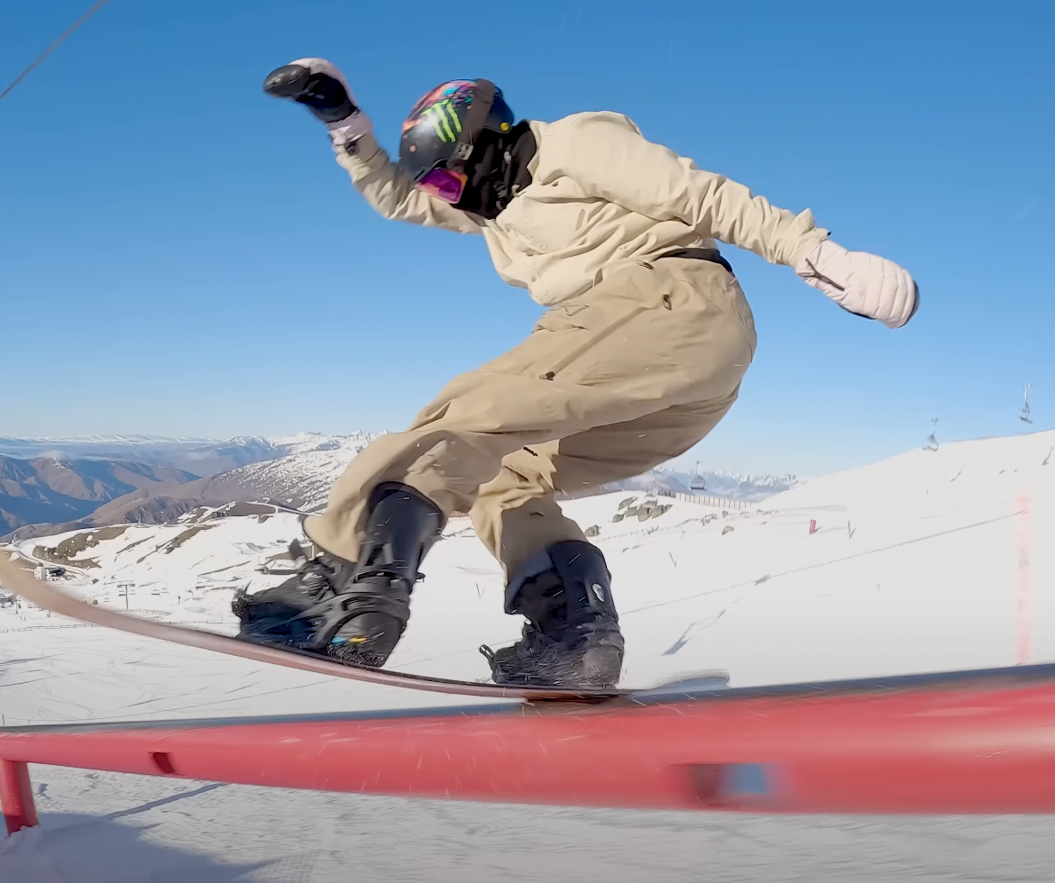 SUNRISE SHOOT | BURTON – King Snow