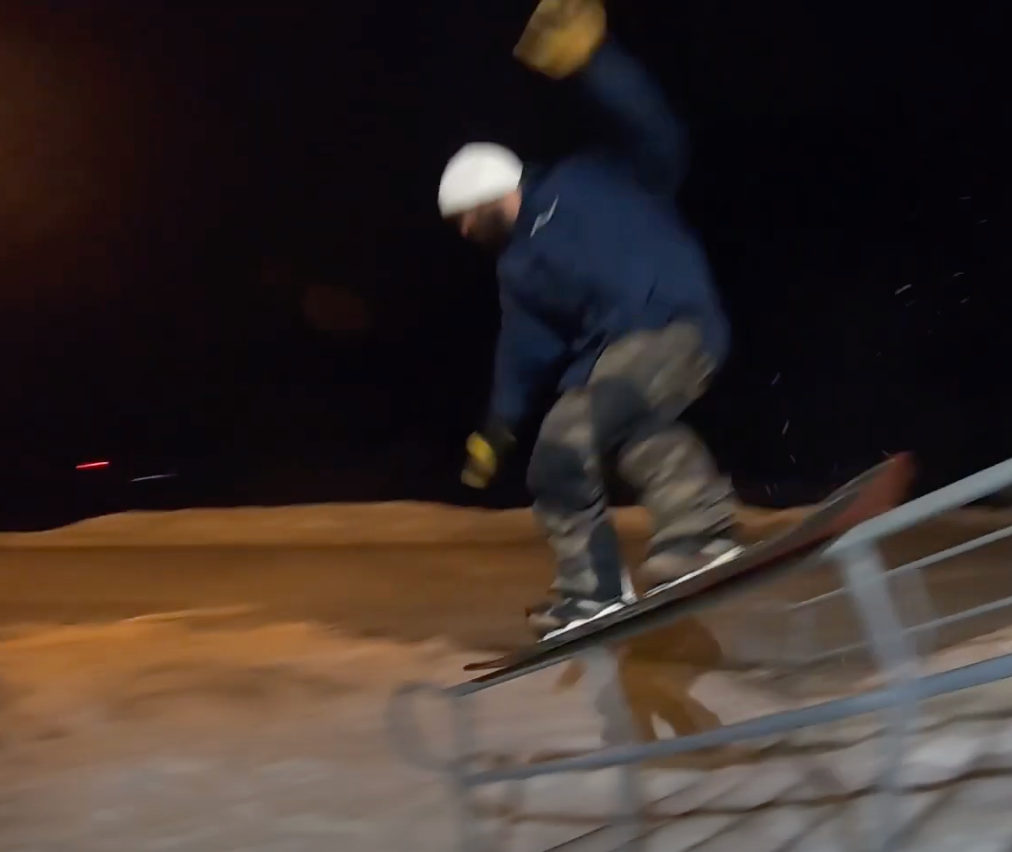 BLURSDAY | FGTN FILMS – King Snow